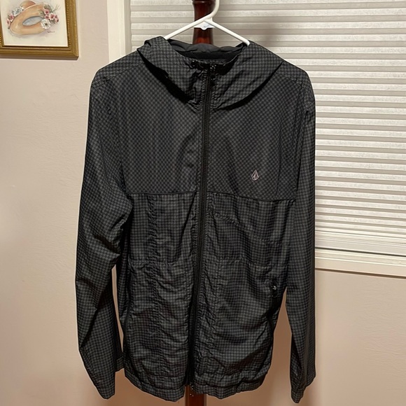 Volcom | Jackets & Coats | Vol Im Windbreaker | Poshmark